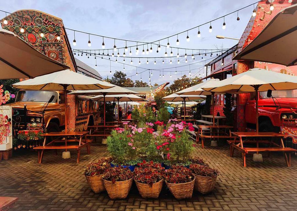 Farmhouse Lembang Bandung: Alamat, Tiket Masuk, Wahana & Jam Buka ...