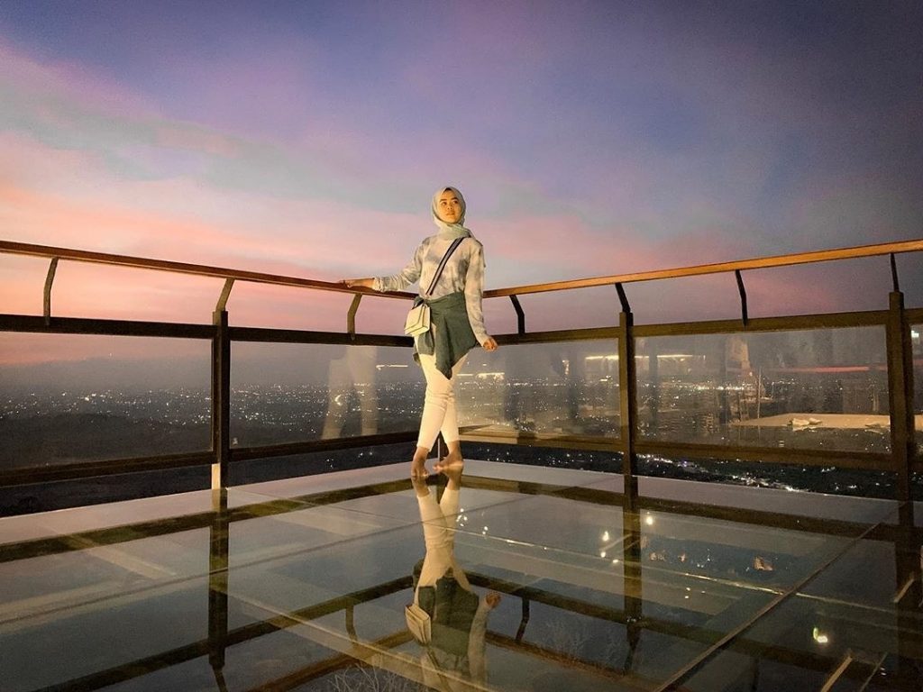 Heha Sky View Jogja: Harga Tiket Masuk, Menu, Aktivitas Wisata ...