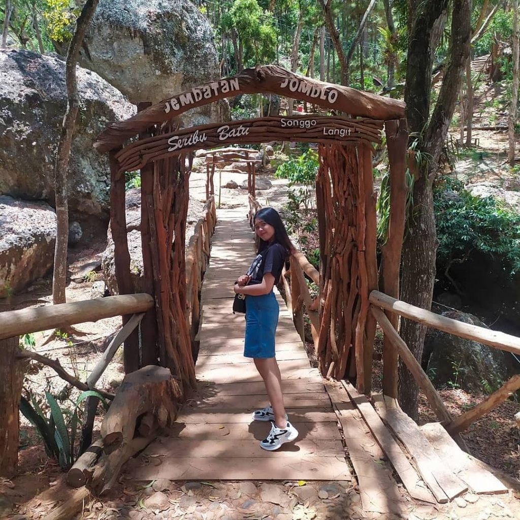 Seribu Batu Songgo Langit: Wisata Hits & Fotogenik di Bantul - BookingTogo