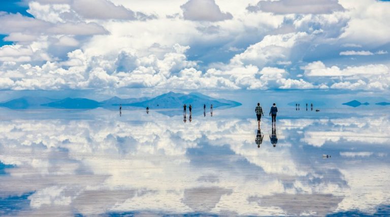 Sky Mirror Kuala Selangor: Destinasi Wisata Unik di Malaysia - BookingTogo