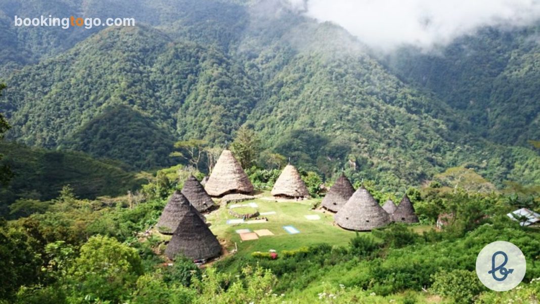 Mencari Ketenangan di Wae Rebo Labuan Bajo, NTT - BookingTogo