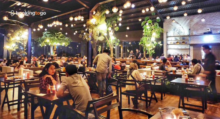 Skyline Resto – Restoran Rooftop dengan View Terbaik di Bandung ...