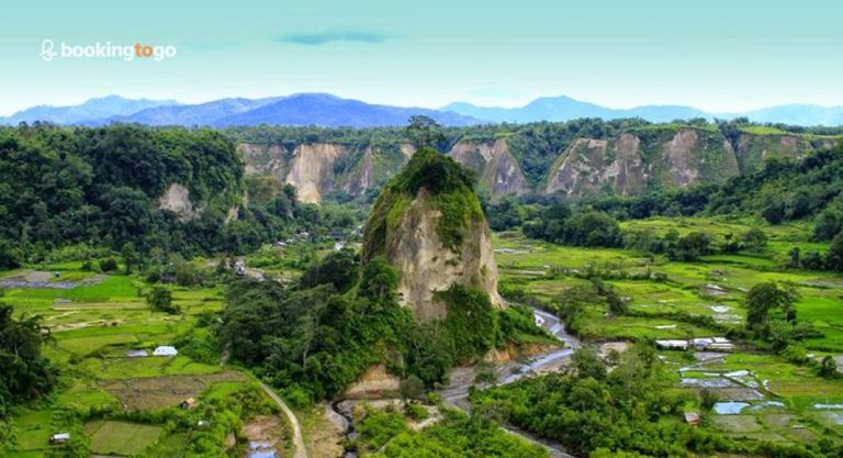 Puncak Taruko Padang, Spot Menikmati Keindahan Ngarai Sianok - BookingTogo