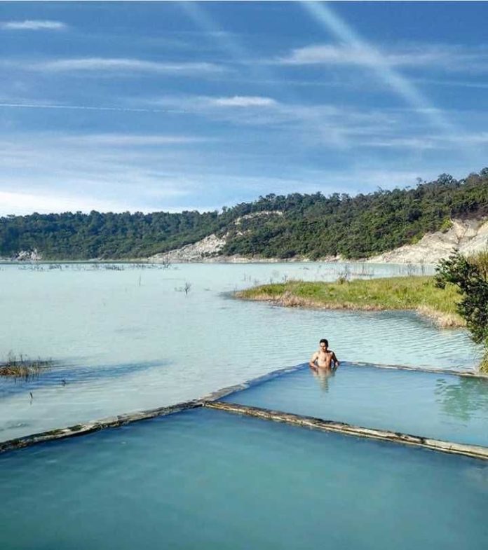 Talaga Bodas, Garut Rasa Iceland yang Cantik Banget!