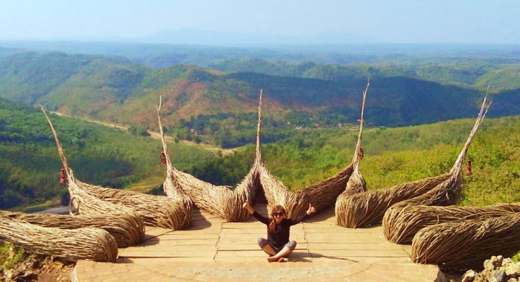 Geoforest Watu Payung Turunan Jogja, Spot Menikmati Sunrise yang Menawan