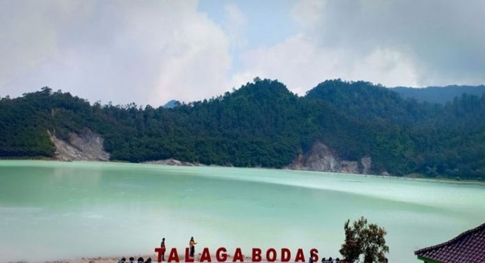 Talaga Bodas, Garut Rasa Iceland yang Cantik Banget!