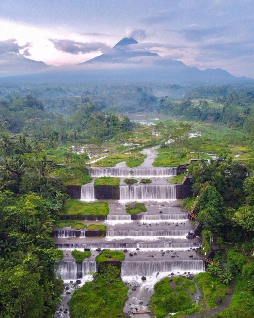 Daya Tarik Grojogan Watu Purbo Bangunrejo, Air Terjun 6 Tingkat yang ...