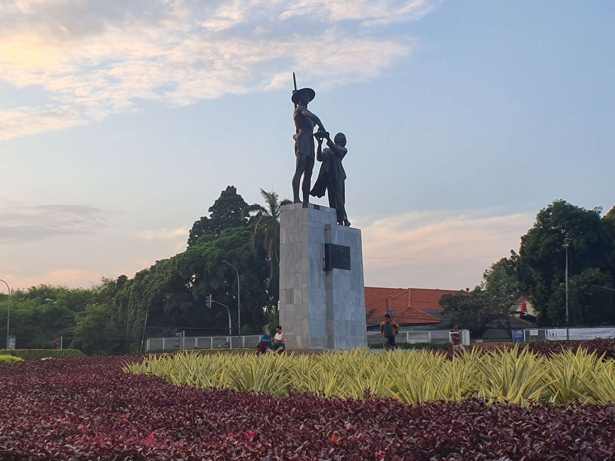 Tugu Tani Jakarta : Sejarah dan Pesona Wisata di Jakarta Pusat ...