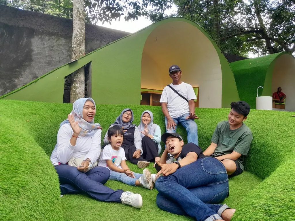 6 Spot Foto Heha Forest Kaliurang Wisata Terbaru Jogja Untuk Liburan ...