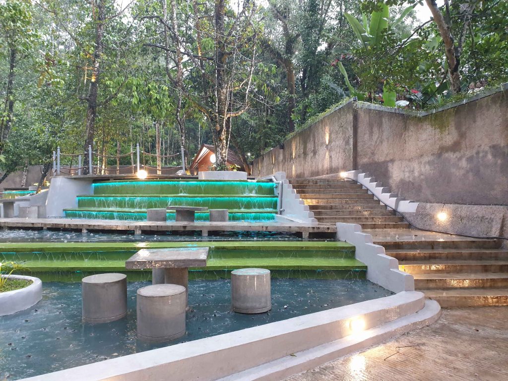 6 Spot Foto Heha Forest Kaliurang Wisata Terbaru Jogja Untuk Liburan ...