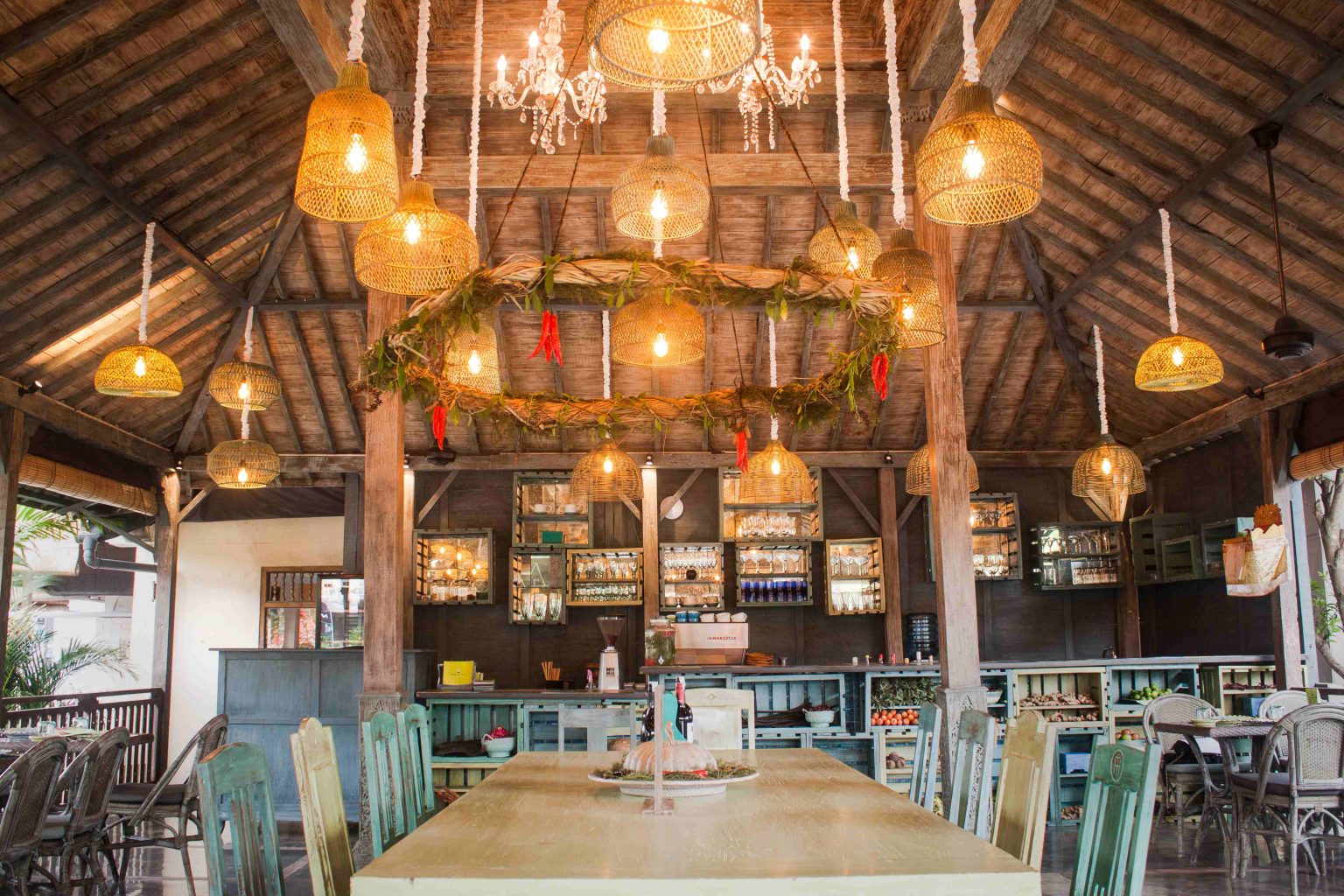 6 Rekomendasi Tempat Makan di Ubud Yang Hits dan Instagramable